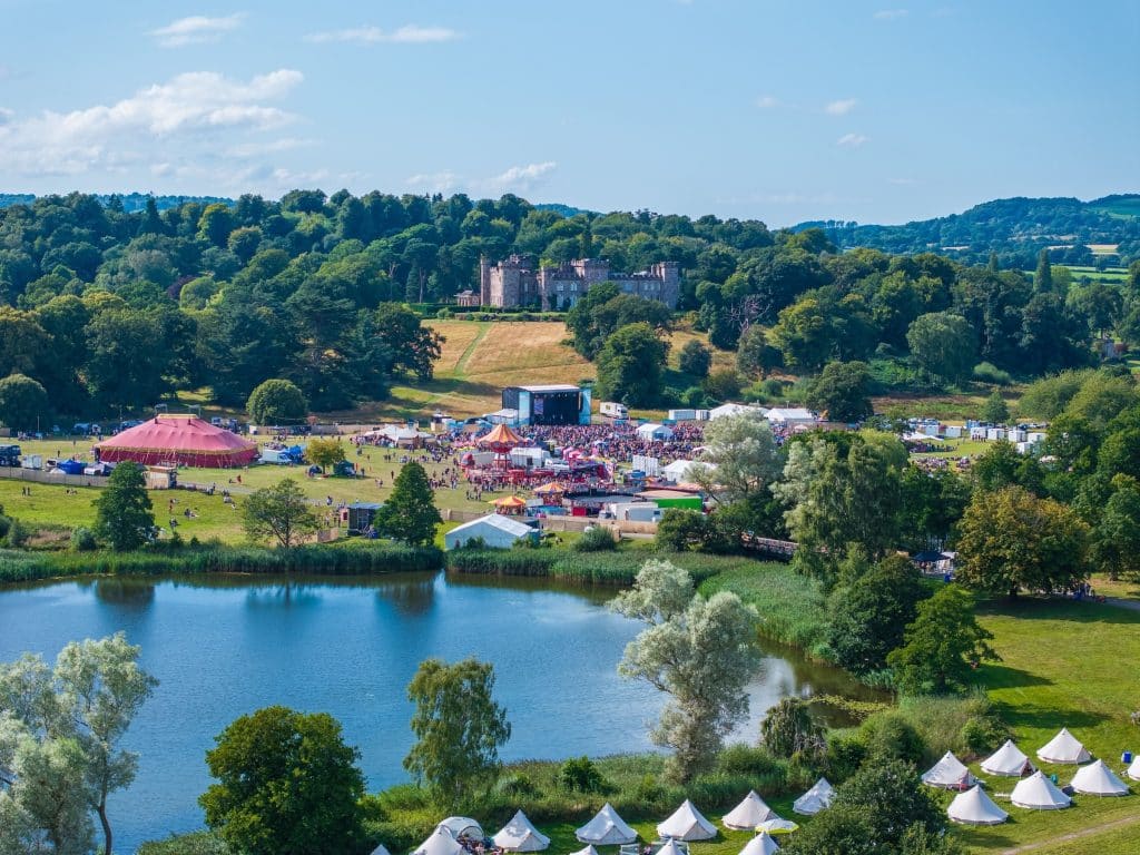 Deva Fest | Chester.com