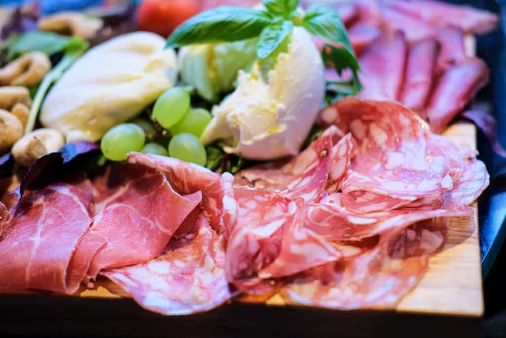 Veeno | Food & Drink | Chester.com